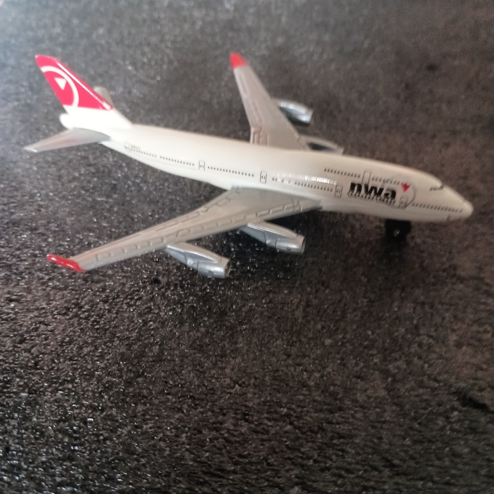 2006 Mattel MBX Matchbox Air Boeing 747-400 Diecast Jet Plane 4 1/4 ...