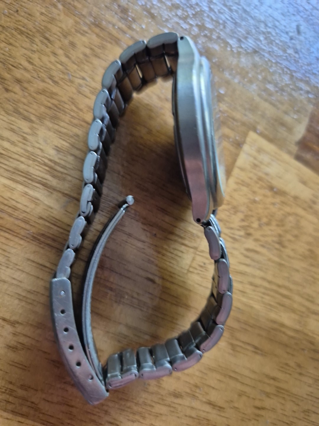 Seiko Titanium Quartz Analog Men's Watch - 7N42-8109-… - Gem