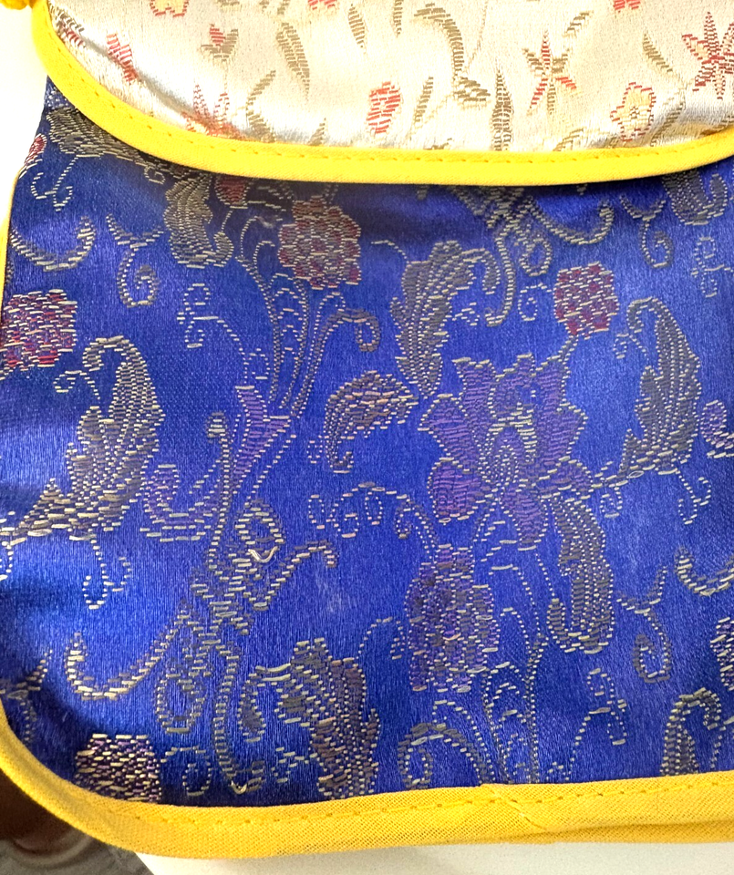 Kimono Dress Wine Bottle Cover Oriental Chinese Dress - Asian Print ...