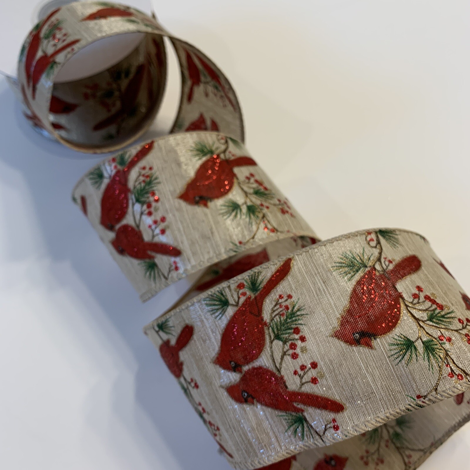 10 Yds -2 1/2” Wired Glittered Cardinals On Shimmering Taffeta ...