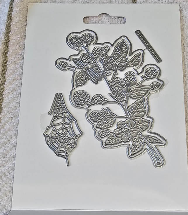 Two Red Robin Dies - Wild Berries | eBay UK