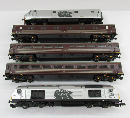Dapol N Gauge EWS Managers Train Full Set. 67029 & 82146, DCC Ready ...