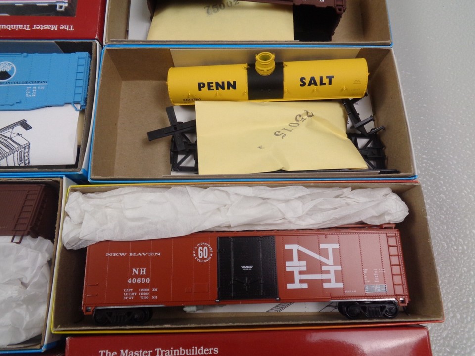 Vintage Lot of 14 mixed HO Gauge Trains in Original Boxes | eBay