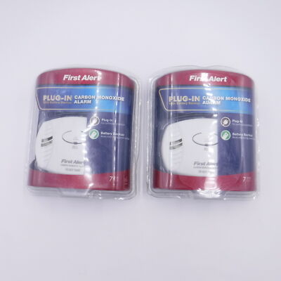 2 Pack First Alert Plug-In Carbon Monoxide Detector W/Battery Backup ...