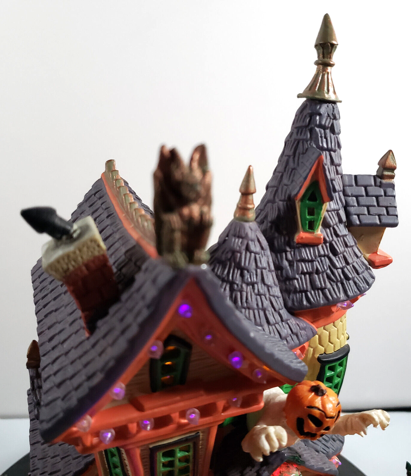Lemax Spooky Town NIGHTMARE ON OAK STREET Halloween Light-up Haunted ...