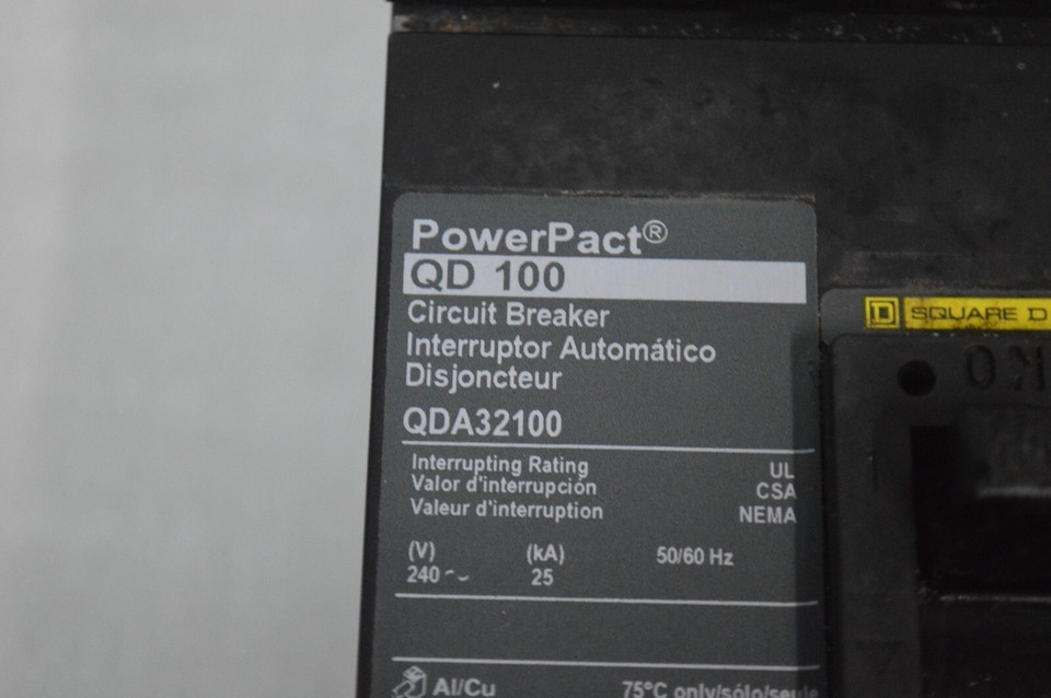 Square D QDA32100 I-Line Circuit Breaker 100A 240V 3P 3PH Type QD 100 ...