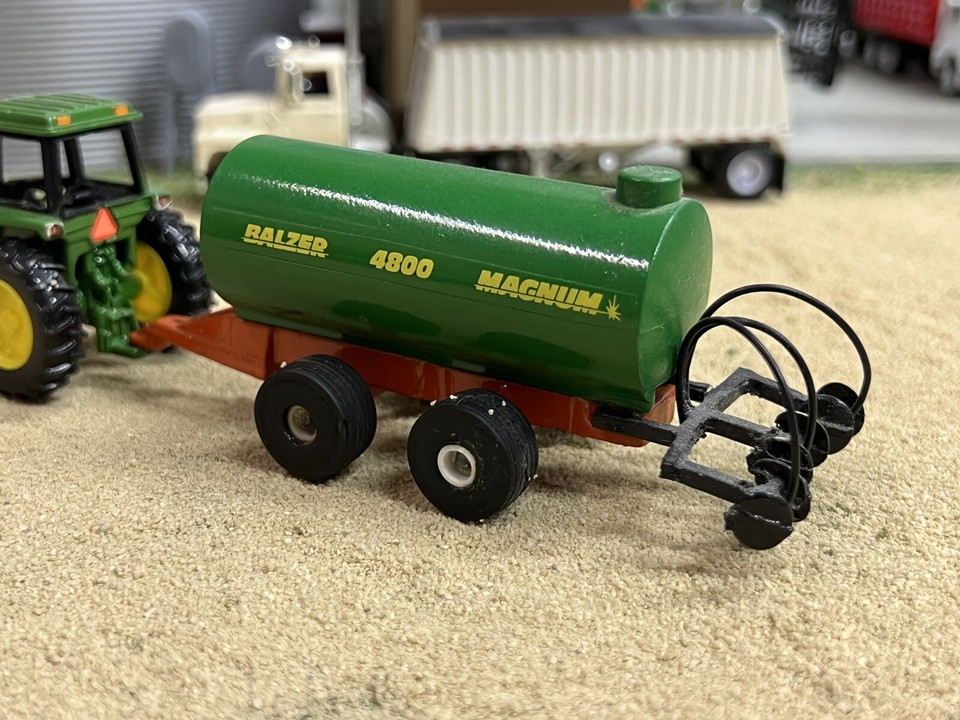 1/64 Balzer Magnum 4800 Liquid Manure Tank w/ injectors Custom Farm Toy ...