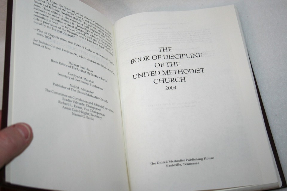 THE BOOK OF DISCIPLINE Of The United Methodist Church 2004 HC Law ...