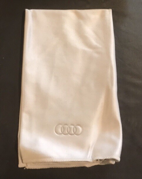 OEM Audi Cleaning Cloth for Touch Display 80A096325 for sale online | eBay