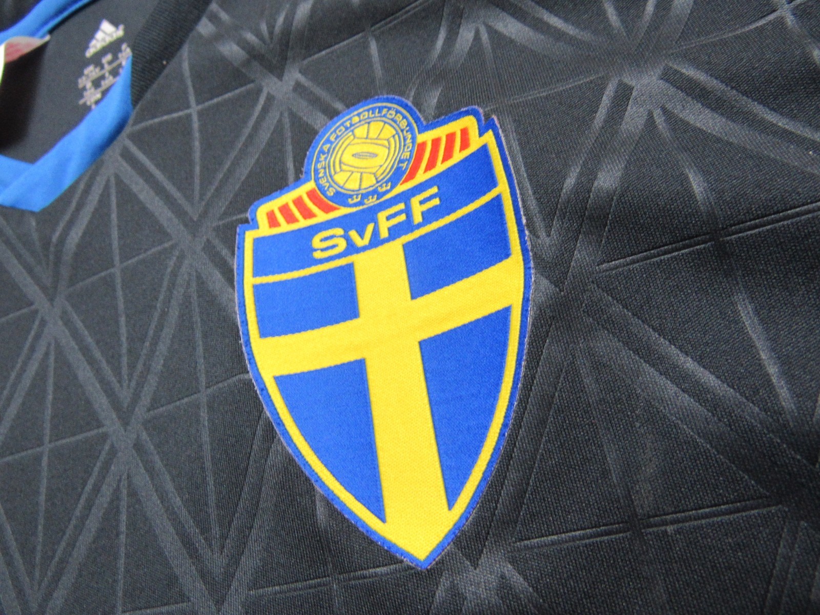 SWEDEN/ Svenska away jersey shirt ADIDAS 2013 Tre Kronor BOY L /13-14 ...