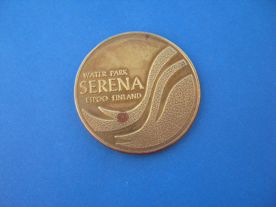 (6C4) SERENA WATER PARK ESPOO FINLAND GOLD COLOURED COIN TOKEN | eBay