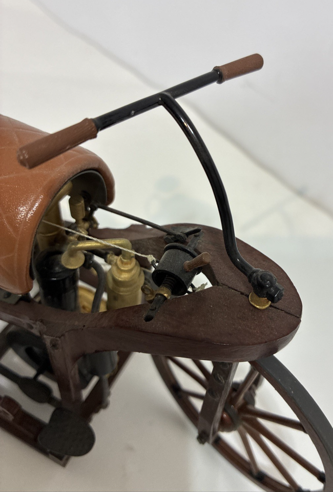 Vintage Franklin Mint 1885 Daimler Single Track Motor Vehicle Model w ...