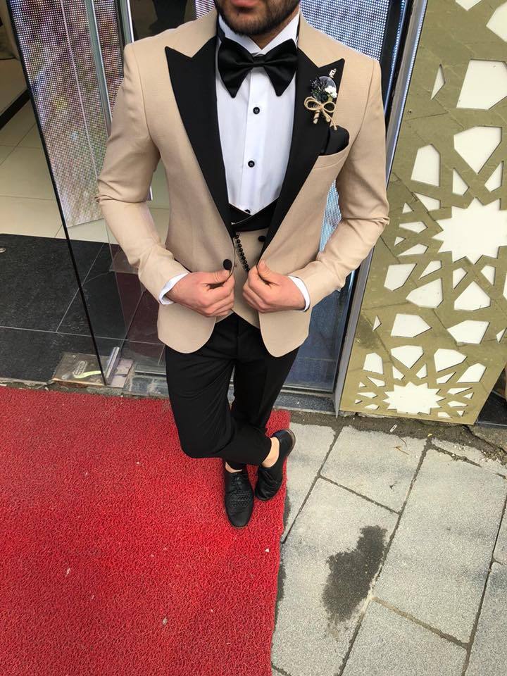 Designer Beige Smoking Vestito Matrimonio Abito Maschile Feste Sottile ...