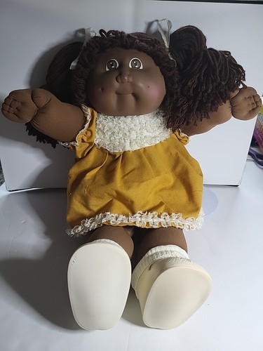 Cabbage Patch Doll - Black Signature African American 17”Girl Doll Brown Eyes 85 | eBay