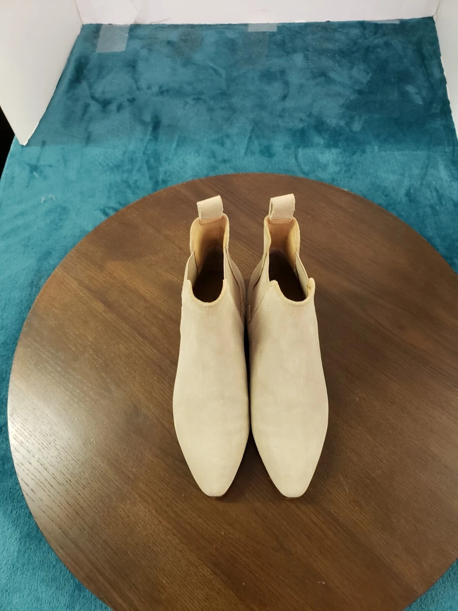 Ladies Banana Republic Booties