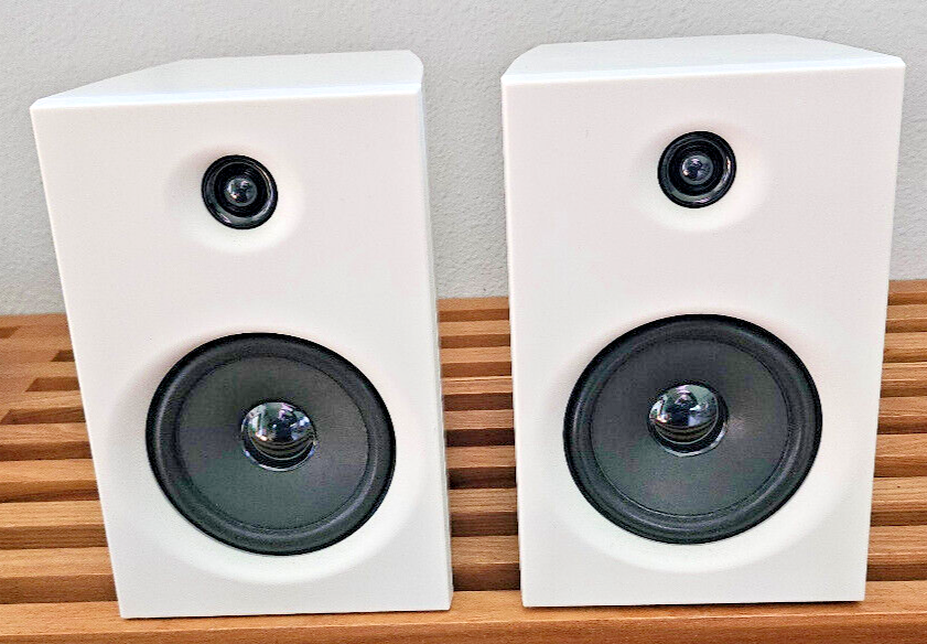 Crosley Bluetooth Turntable System with Speakers, T150C-WH, White | eBay