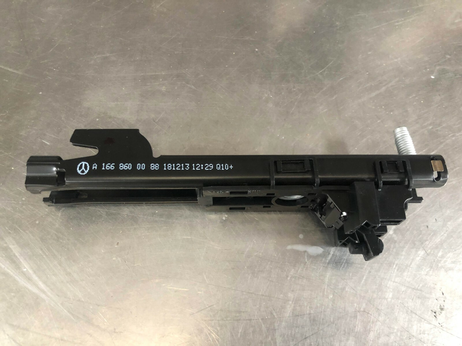 for MERCEDES Genuine Seat Belt Height Adjuster Right 1668600088 for ...