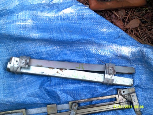 TRIUMPH SPITFIRE DRIVER SIDE WINDOW CHANNEL CHANNELS GUIDE | eBay