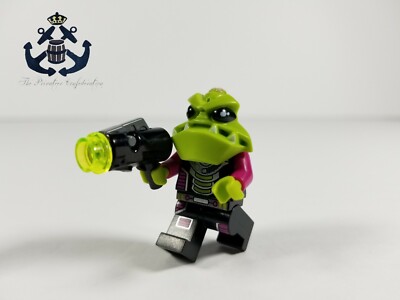 LEGO 2011 Alien Conquest Minifigure Alien Trooper ac003 Blaster Space ...