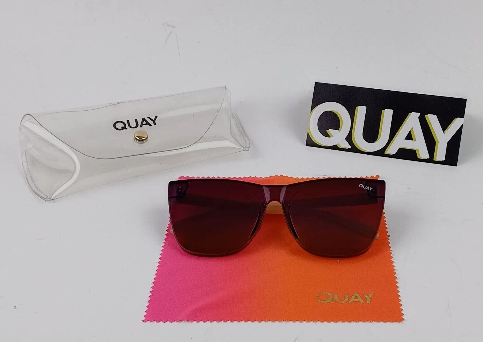 Quay Come Thru 1212 Sunglasses Modern Cat Eye Oversized 57 20 144 Mm