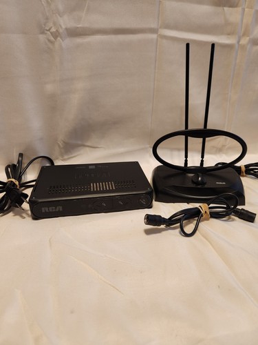 RCA Converter Box Model DTA 800B With Rabbit Ears Antenna | eBay