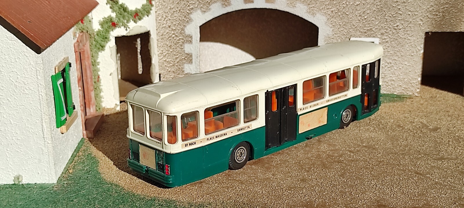 1/43 NOREV 98 France Autobus Saviem SC 10 U bus jouet ancien Complet ...