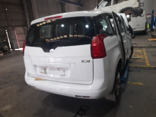 1606631080 FRONT RIGHT WHEEL HUB / 2708232 FOR PEUGEOT 5008 0U_, 0E_ 1. ...