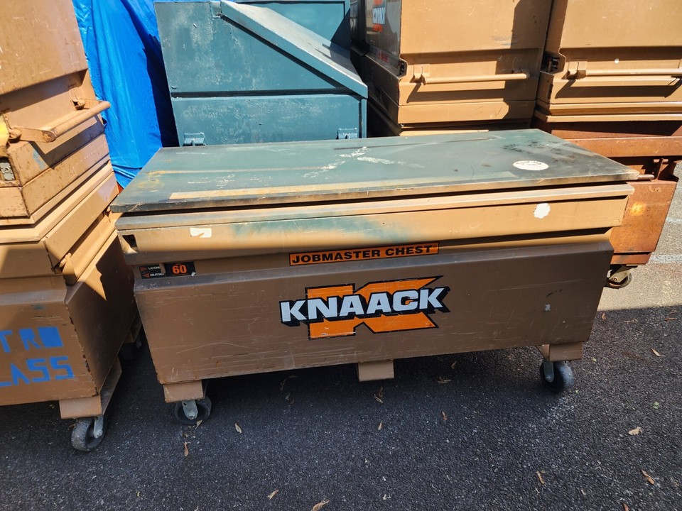 Knaack Model 60 Jobmaster Chest Jobsite Storage Box, 60" W x 24" D x 28 ...