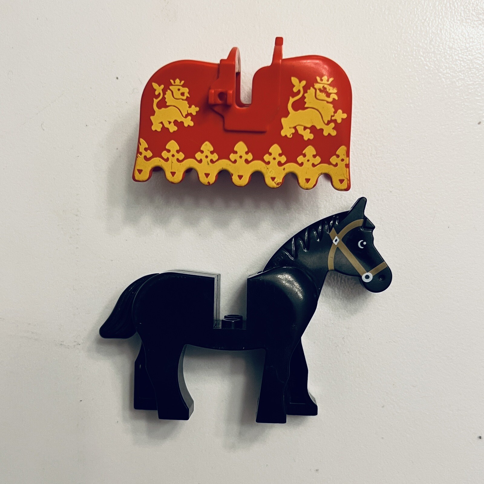 LEGO Black Horse (4493) and Red & Yellow Barding (2490 1-02) - Classic ...