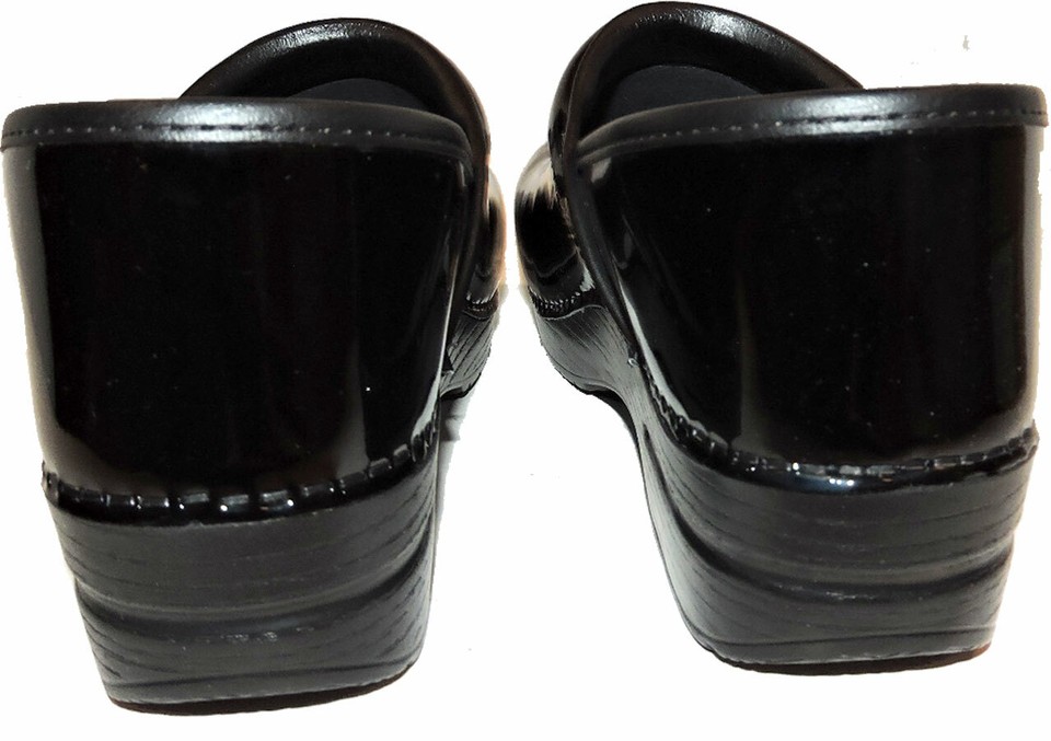 Dansko Clogs Black Patent Professional Platform Shoes 39 Patent Leather ...