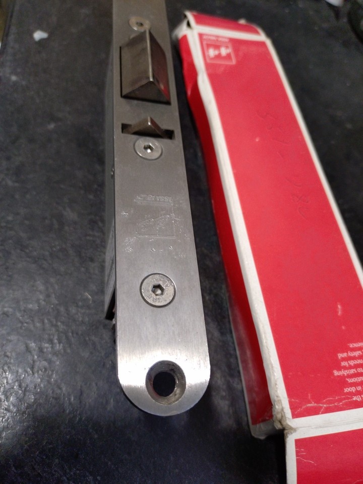 ASSA ABLOY 351U80 Electric Lock 12V | eBay UK