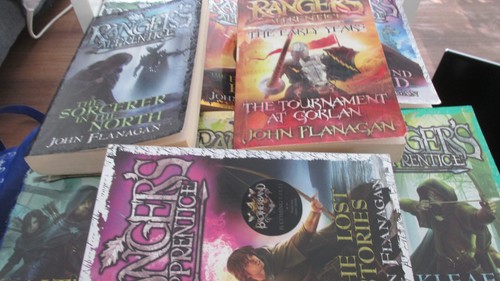 9 X Ranger's Apprentice Series John Flanagan Books Fantasy Adventure ...