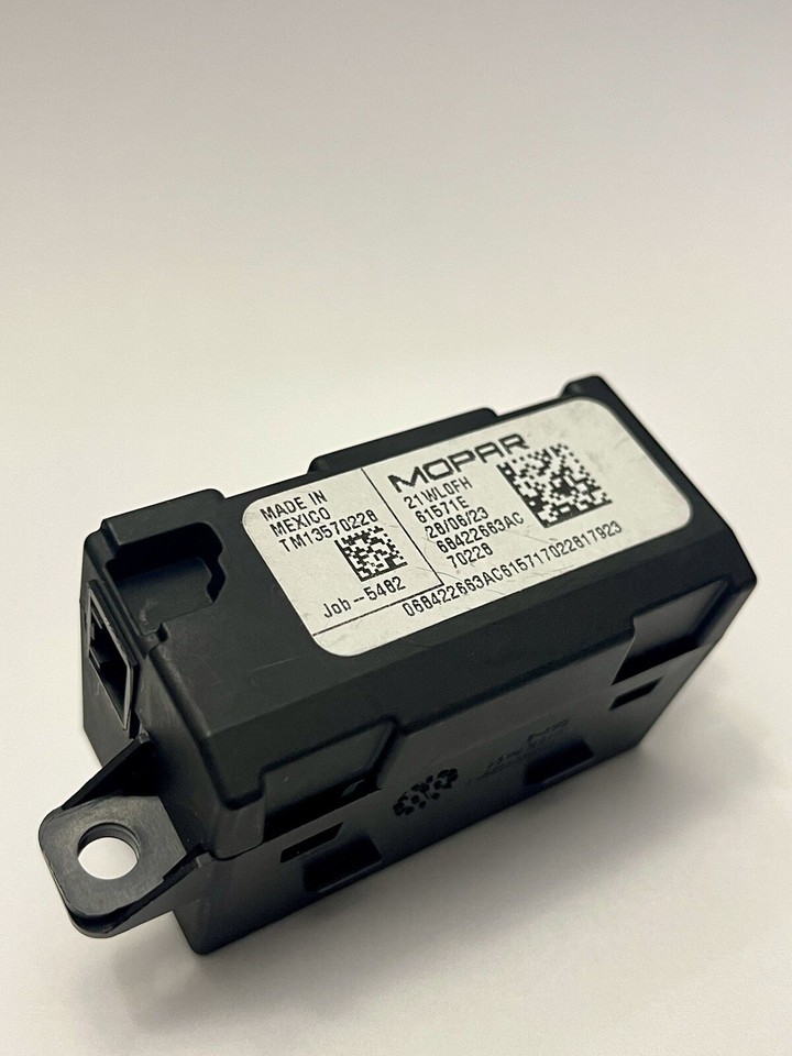 2021-2024 Chrysler Pacifica USB Charging Port #68422663AC | eBay