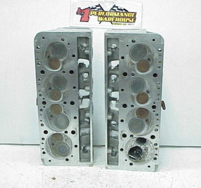 GM SB2.2 Ported Aluminum Heads #12480011 One Needs Work | eBay