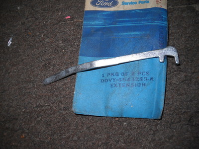 NOS 1970 1971 1972 LINCOLN TOWN CAR TRUNK LOCK EXTENSION D0VY-6543263-A ...