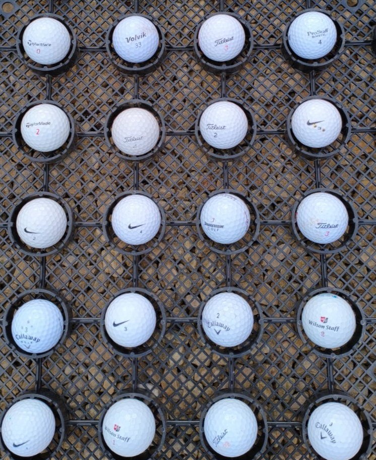 40 Titleist, Callaway, Wilson, Bridgestone, and Nike golf balls ...