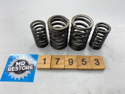 Honda XLV750R Inlet Valve Spring Pairs x 2 - 14751-ME9 14762-ME9 | eBay ...