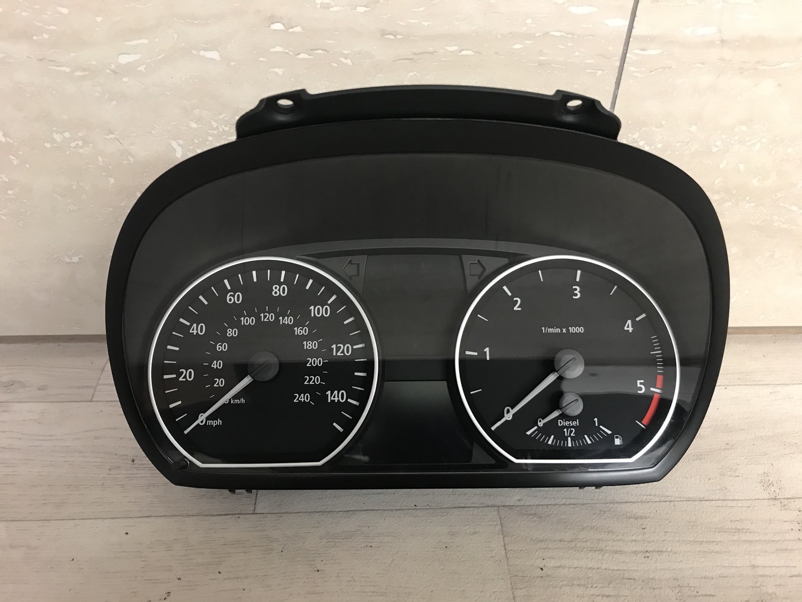 BMW 1 SERIES E87 DIESEL DASH CLOCKS SPEEDO BINNACLE EXC CON | eBay