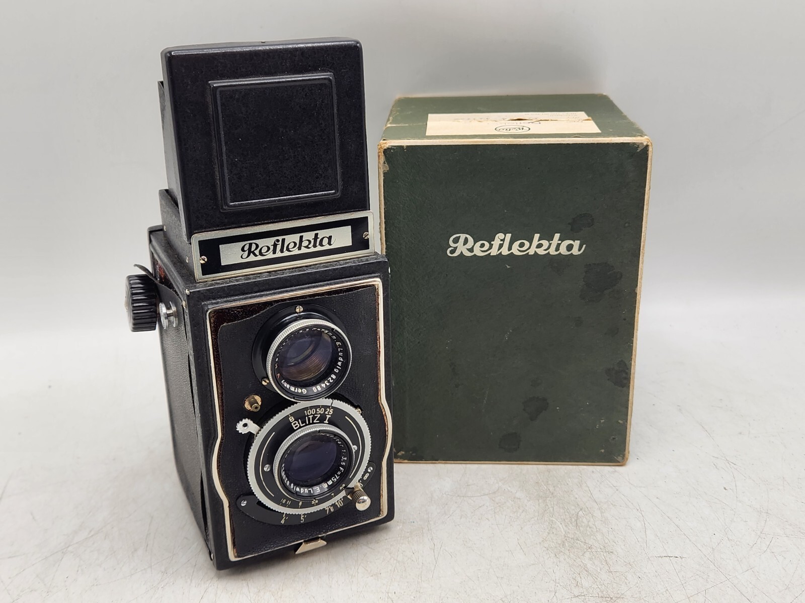 Vintage Welta Reflekta Blitz I TLR Twin Lens Reflex Camera - Meritar ...