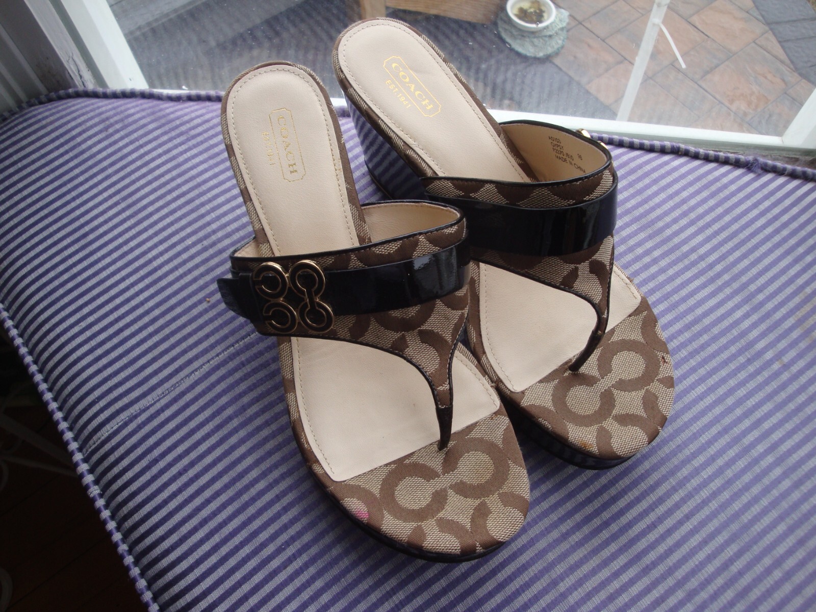 FAB COACH GYPSY THONG CC LOGO PLATFORM WEDGE SLIP ON … - Gem