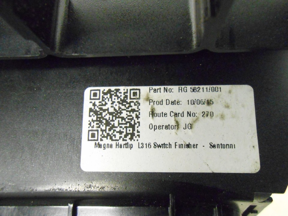 Land Rover Defender 90/110 Tdci Puma Dash Centre Panel FAP500150PUY ...