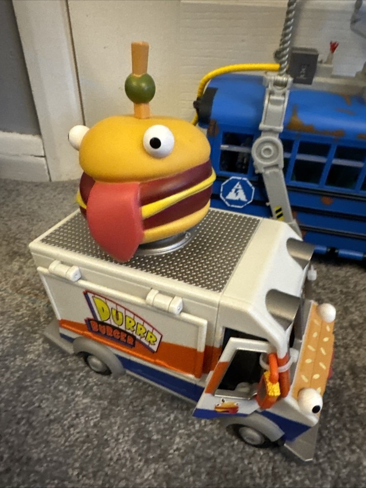 Fortnite Battle Bus Deluxe, Lights Up/Sounds, Durrr Burger Food Truck ...
