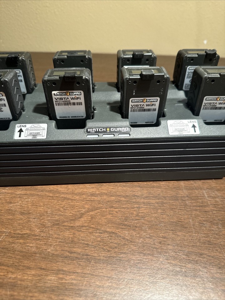 LOTOF8 WatchGuard WFC1 VISTA WIFI Body Cam w WatchGuard VTS1 Transfer ...