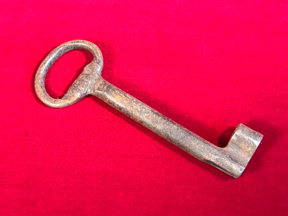 RARE ANTIQUE CIVIL WAR ERA LARGE FORGED IRON PRISON SKELETON KEY | eBay