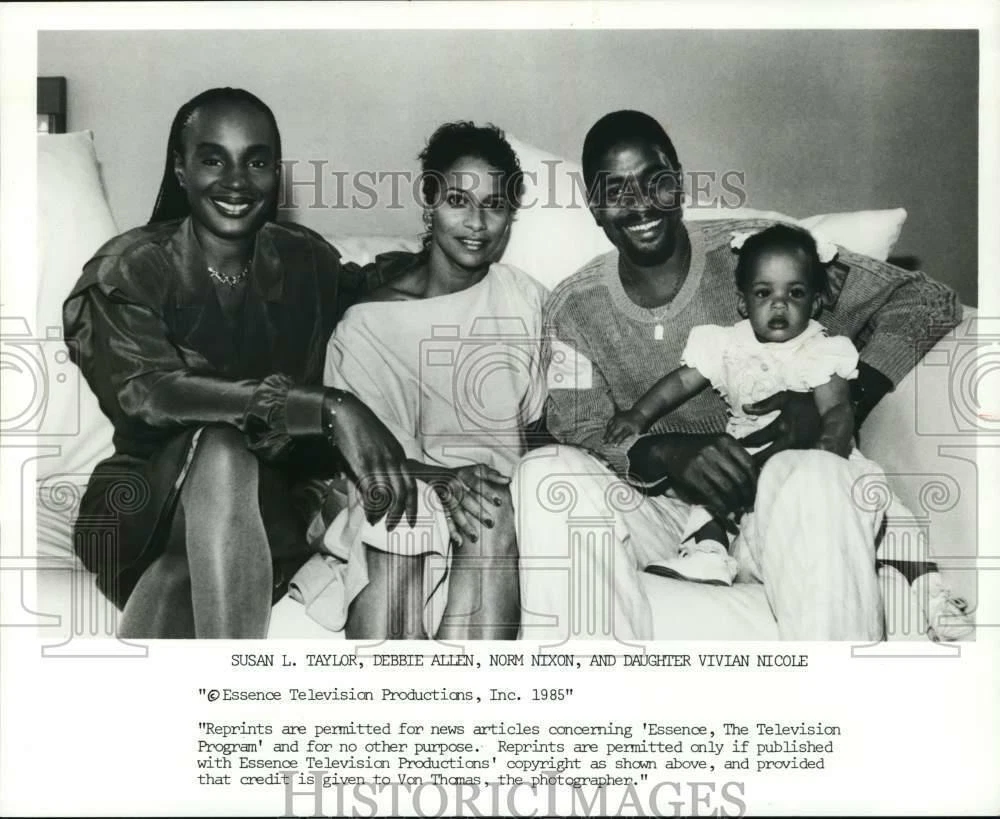 Debbie Allen Family