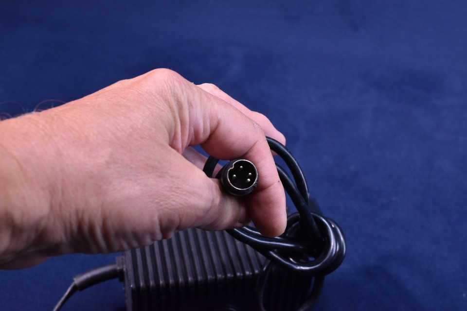 Vintage Commodore 64 Power Supply P/N 251053-02 | eBay