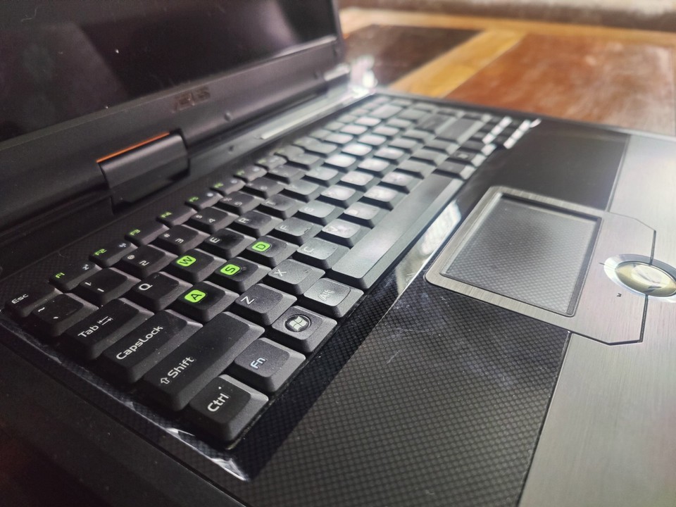 Asus ROG G1S-X1 Intel C2D T7300/2GB DDR 2/Nvidia 8600GT/160GB HD ...