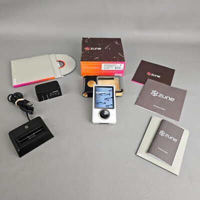 Original Microsoft Zune 30 /30GB MP3 Digital Media Player - Excellent ...