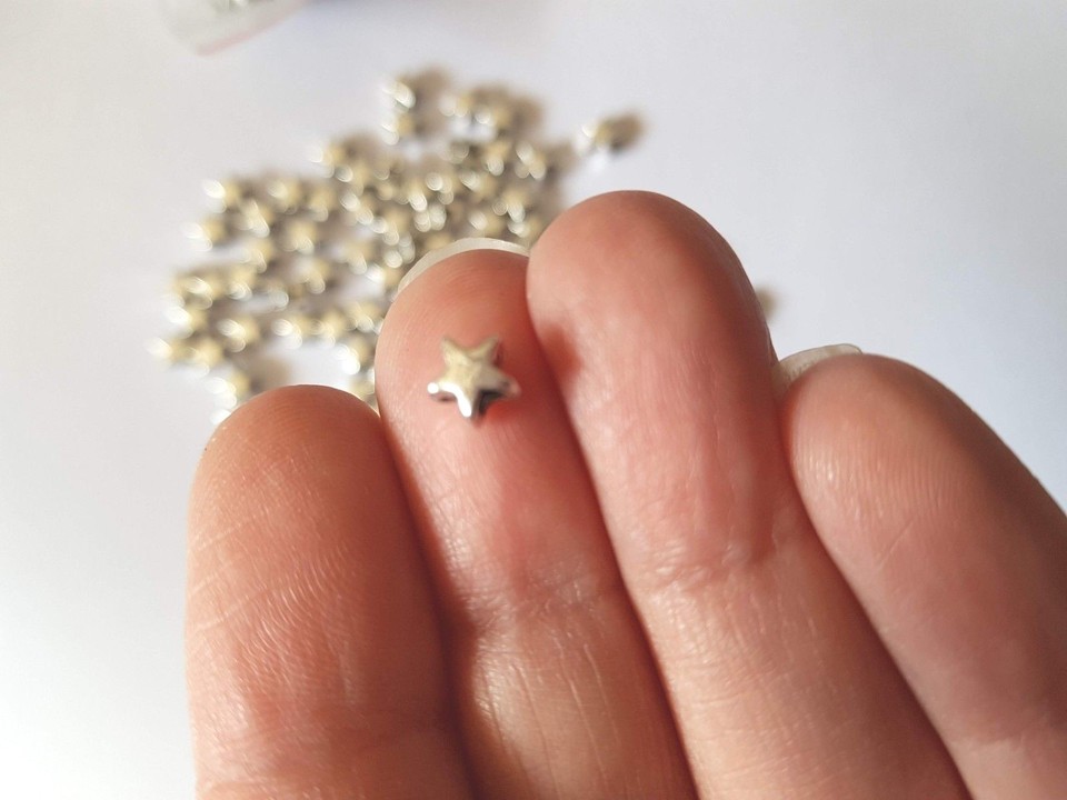 40 SMALL TIBETAN SILVER STAR SPACER BEADS 6MM -JEWELLERY MAKING ...