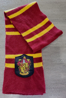 HARRY POTTER GRYFFINDOR WINTER SCARF knit burgundy yellow stripes one ...
